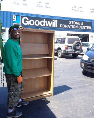 From Waste to Worth: The Economic Benefits of Recycling Junk in Los ...